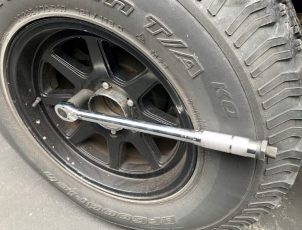 Anchor Bolt Tensioning for Overhead Sign Structures | Hildebranski.com